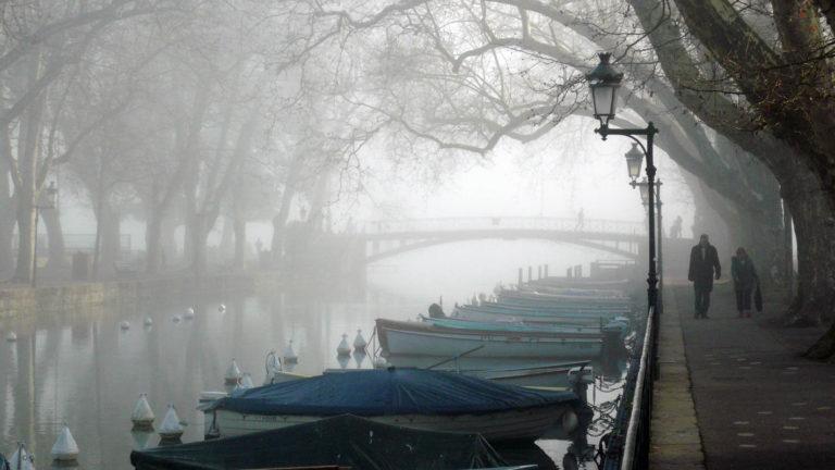 Annecy in Winter - Complete Winter Travel Guide - Kevmrc