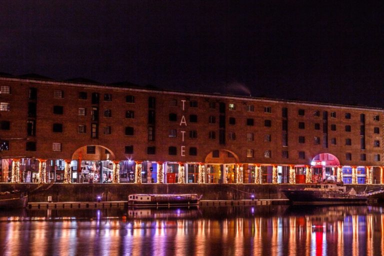 15 Famous Landmarks in Liverpool, England (100% worth a visit)