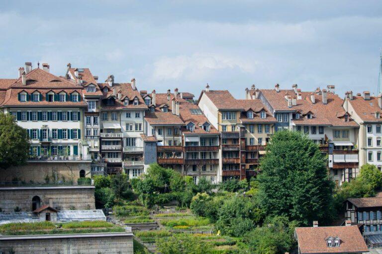 Zurich to Bern Day Trip: The Best Itinerary for a Day in Bern - Kevmrc